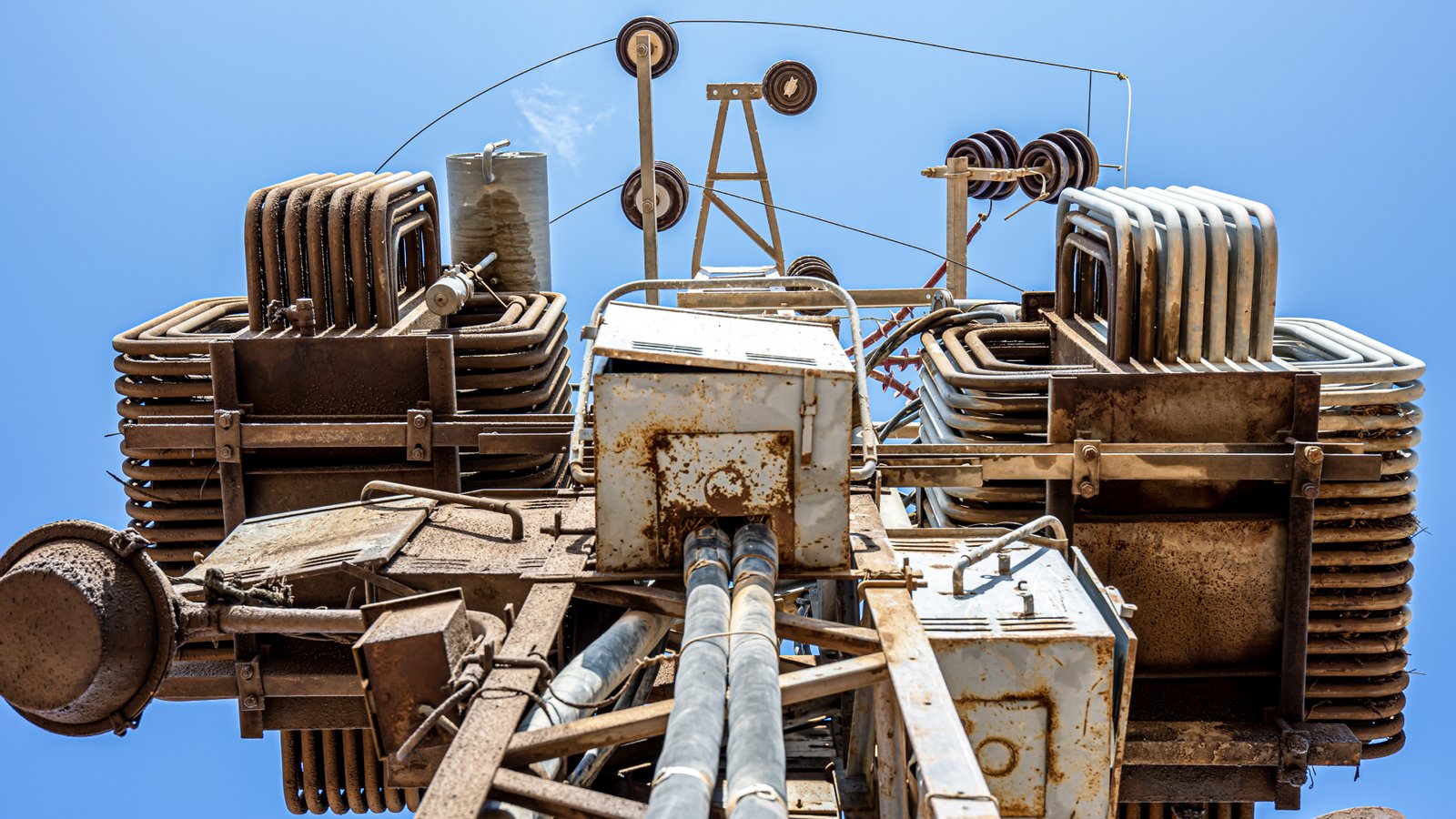 Advanced Distribution Transformers: Strengthening Europe's Grid ...